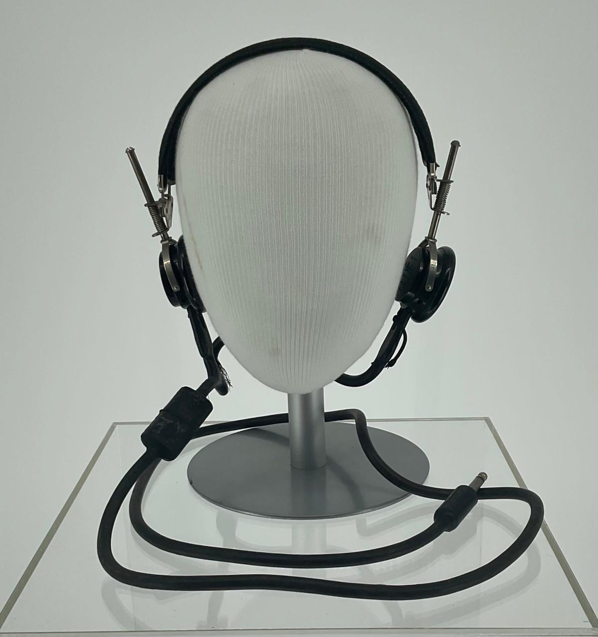 Telephonica Radio Headset | Patriots Point Naval & Maritime Museum